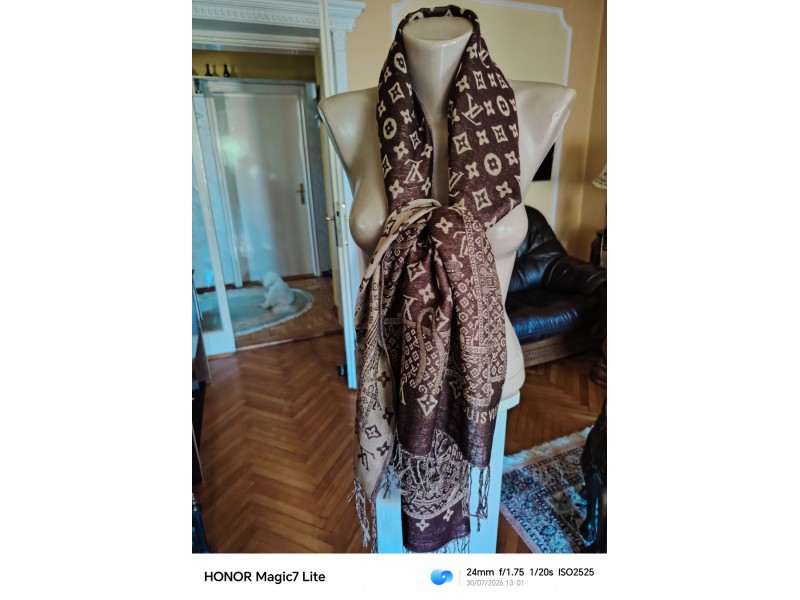 SAL VRHUNDSKOG BRENDA LOUIS VUITTON