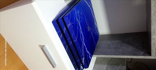 Playstation 4 Pro i PS3 cipovan