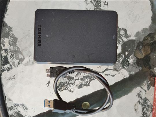 Toshiba eksterni hard disk 1TB