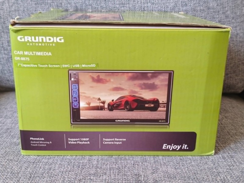 Grundig GR-8875 Multimedia i parking kamera