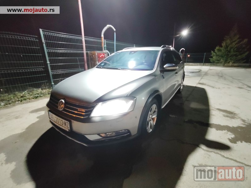 VW Passat Altrack