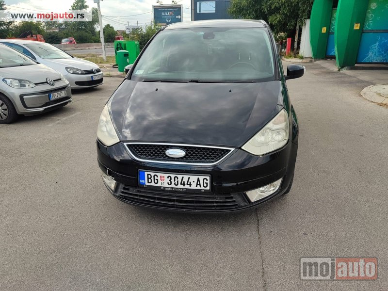 Ford Galaxy Ghia