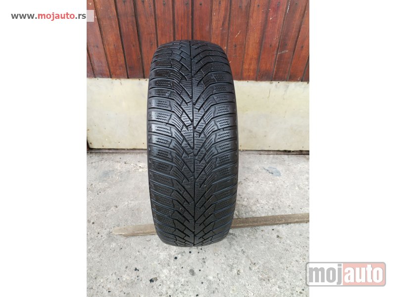 3739. Guma KUMHO 16-ica, ZIMSKA 205/60, Šara 6.9 mm, DOT 2123