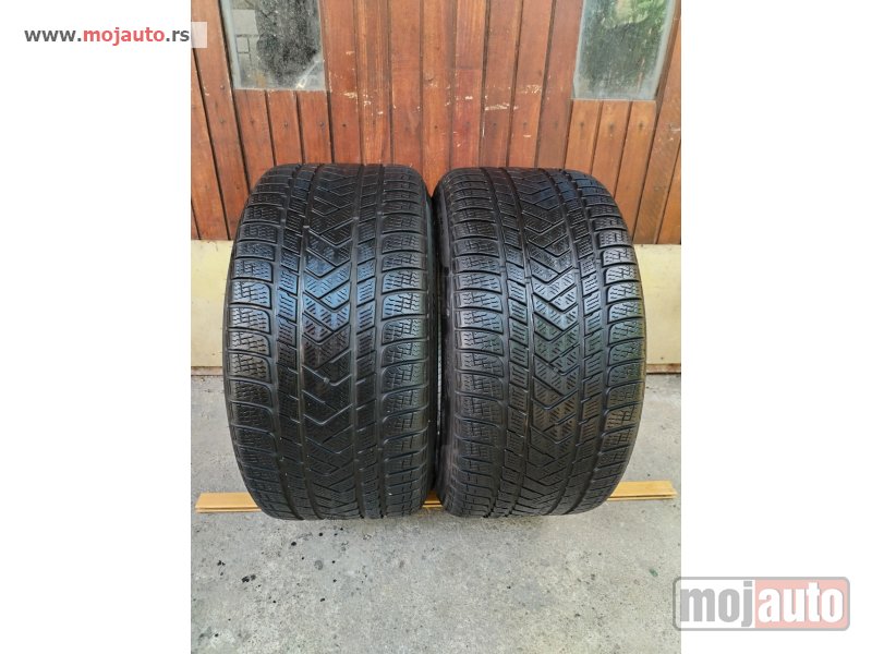 3705. Gume PIRELLI 20-ice, ZIMSKE 285/30, Šara 6,0 mm, DOT 2820