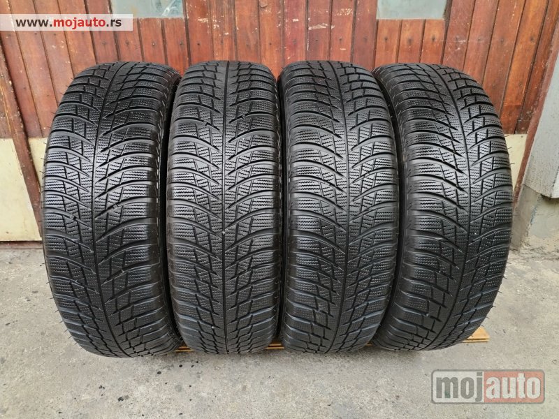 3699. Gume BRIDGESTONE 17-ice, ZIMSKE 215/65, Šara 7,1 mm