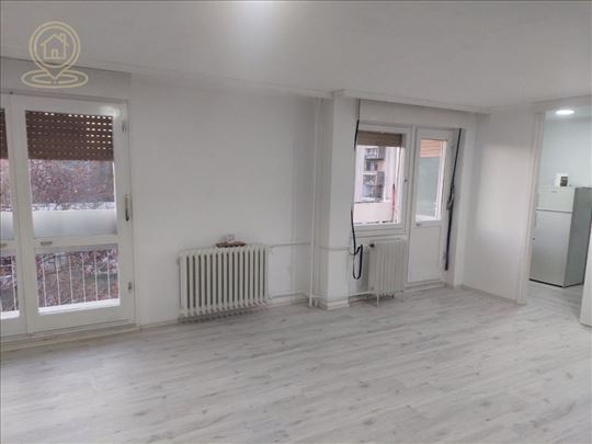 Prodaja stanova Novi Sad – Trosoban stan 78m² Lim