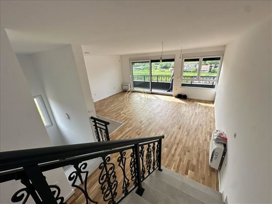 Luksuzni Penthaus 225 m2, Obronci Fruške gore, Nov