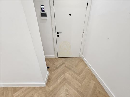 Prodaja Stanova Novi Sad – Luksuzno Renovirani Sta