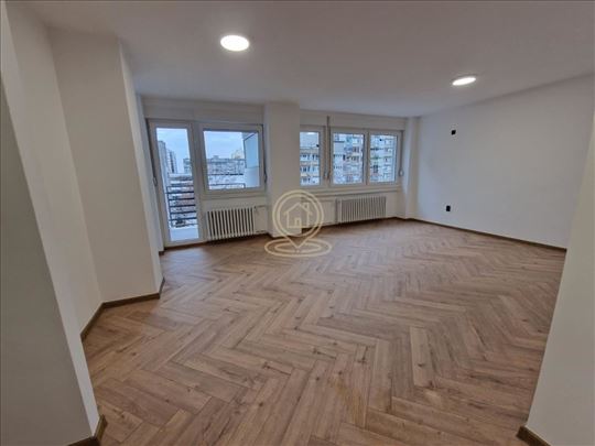 Prodaja Stanova Novi Sad – Bulevar OsloboĐenja 73m