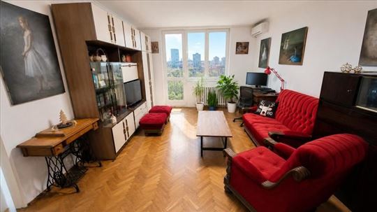 Novi Beograd - Fontana-Pariske komune ID#3316