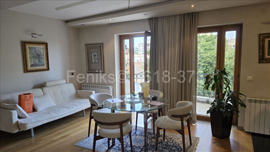 Prodaja lux stana Ranka Tajsića 136m2