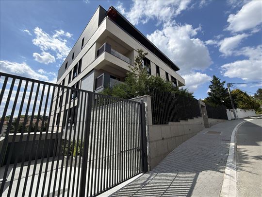 Dedinje, LUX stan sa parkingom na prodaju