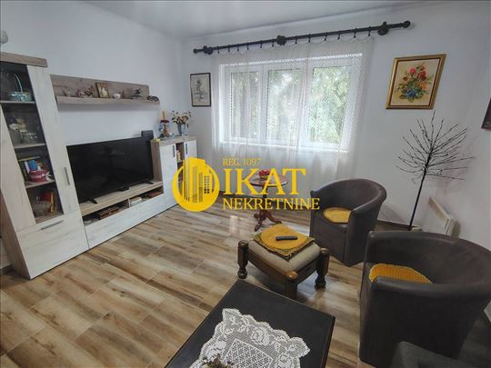 Lekino brdo, Voždovac 65m2 dvosoban stan