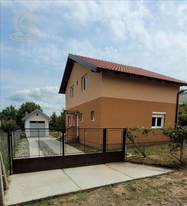 Novi Sad, Širine, Kuća, 4.0, 105m2