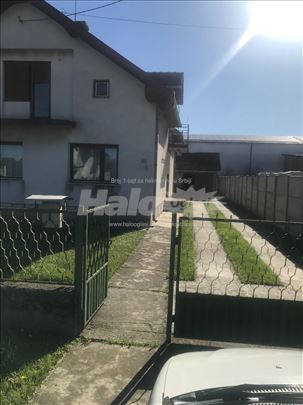 Porodična kuća– Jevremovac,5km od centra Šapca