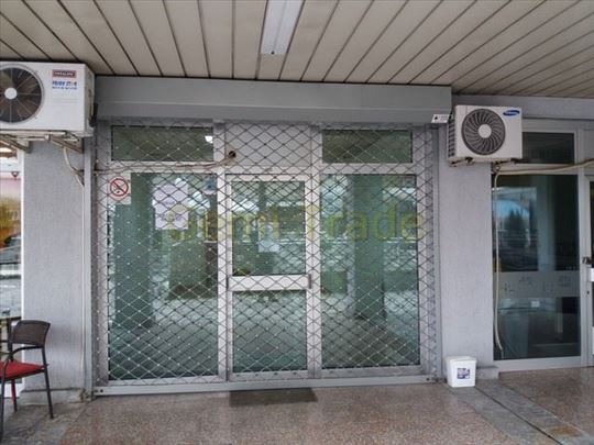Višenamenski Lokal na dobroj poziciji