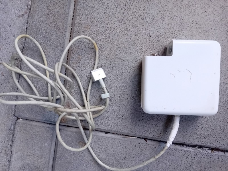 Punjač Apple MagSafe 2 85W (A1424) Original