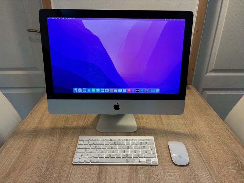 iMac 2015 21.5" sa tastaturom i mišem