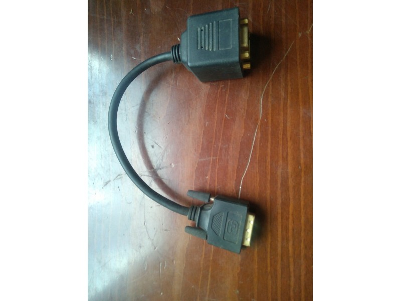 kabl dvi na 2 vga konektora