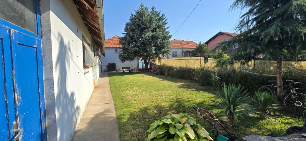 Poslovni prostor na prodaju, Mladosti, 159.000€, 300m²