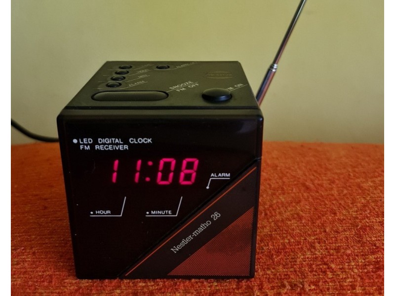 = Stoni Radio - sat na struju
