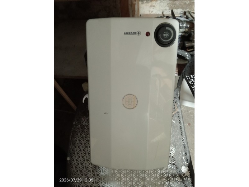 Protocni bojler 10L + Delimano cesma