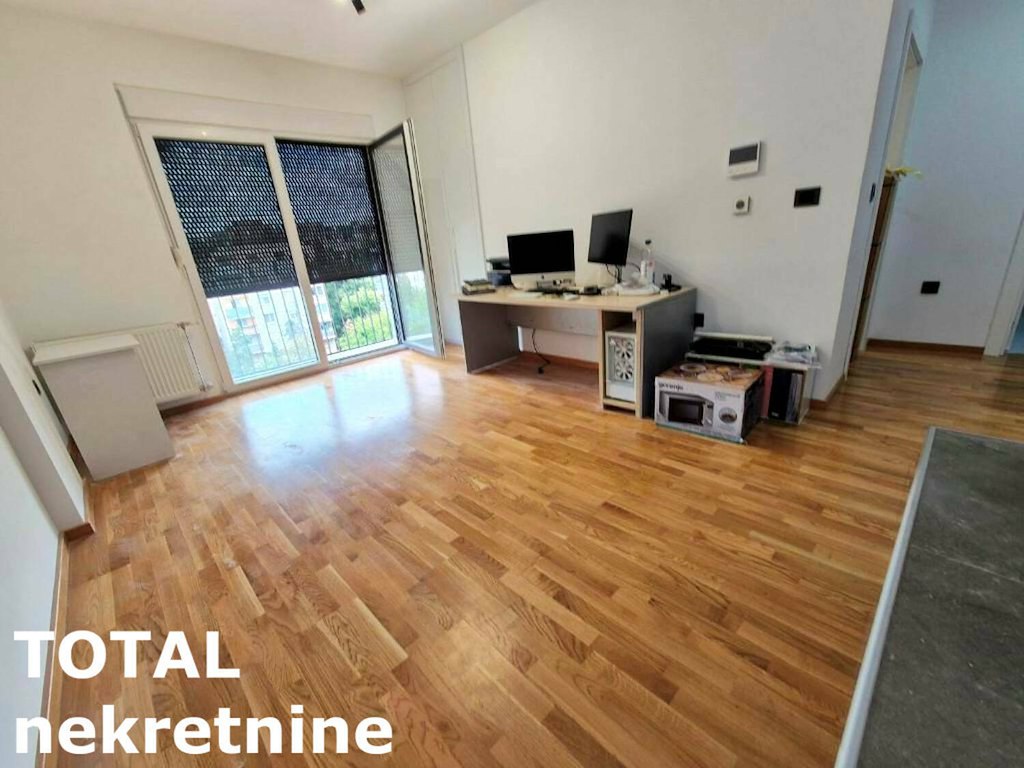 Jednoiposoban stan, Novi Sad - Bulevar | Prodaja · 40m² · 132.000€