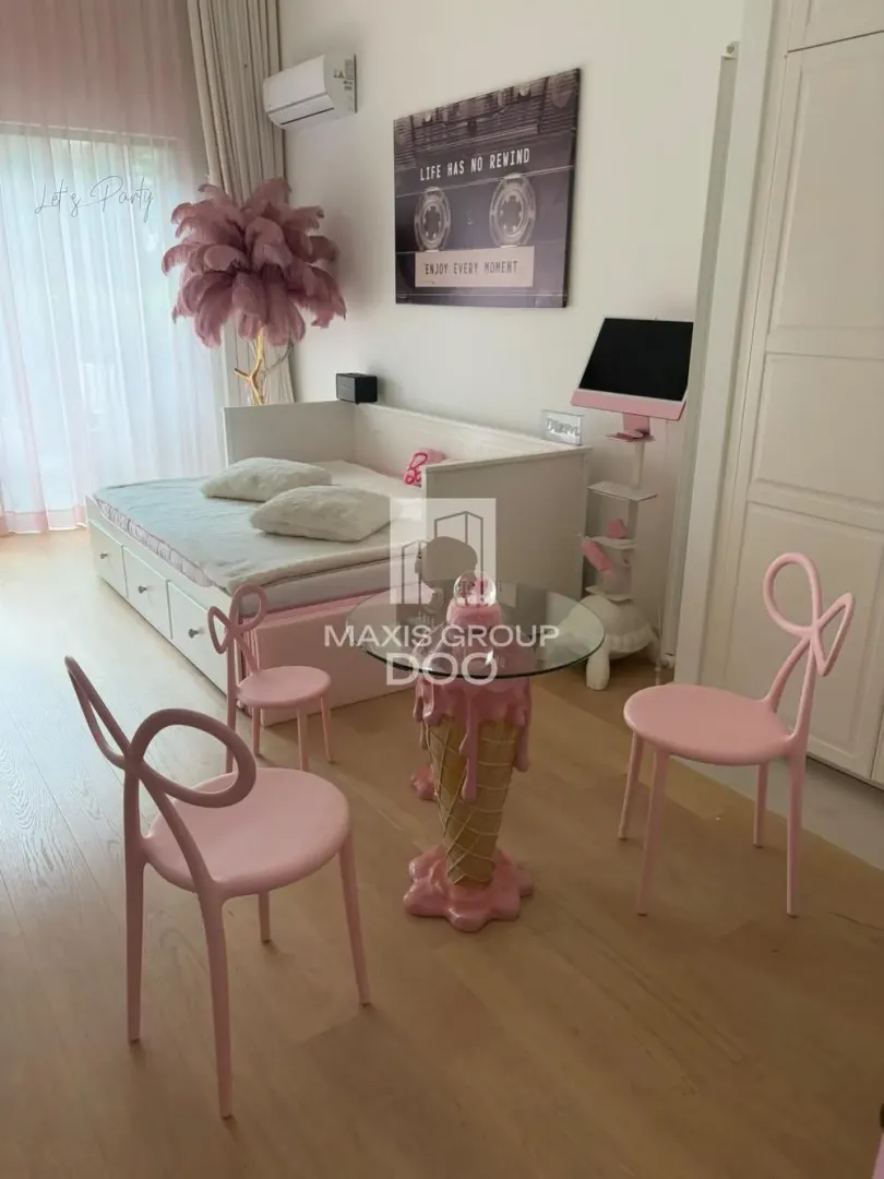 Prodaja, dvosoban stan, 56m², Savski Venac, Beograd