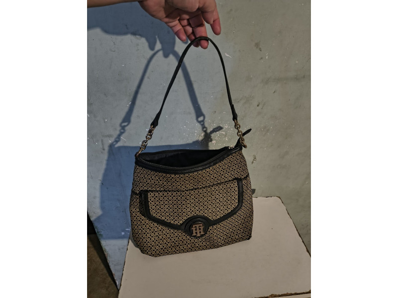 TOMMY HILFIGER TORBA