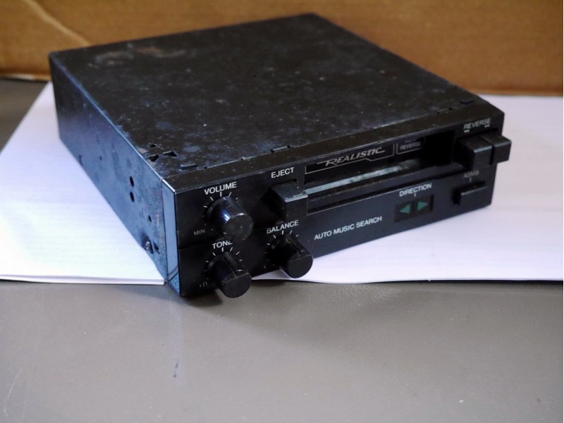 Realistic auto reverse tape