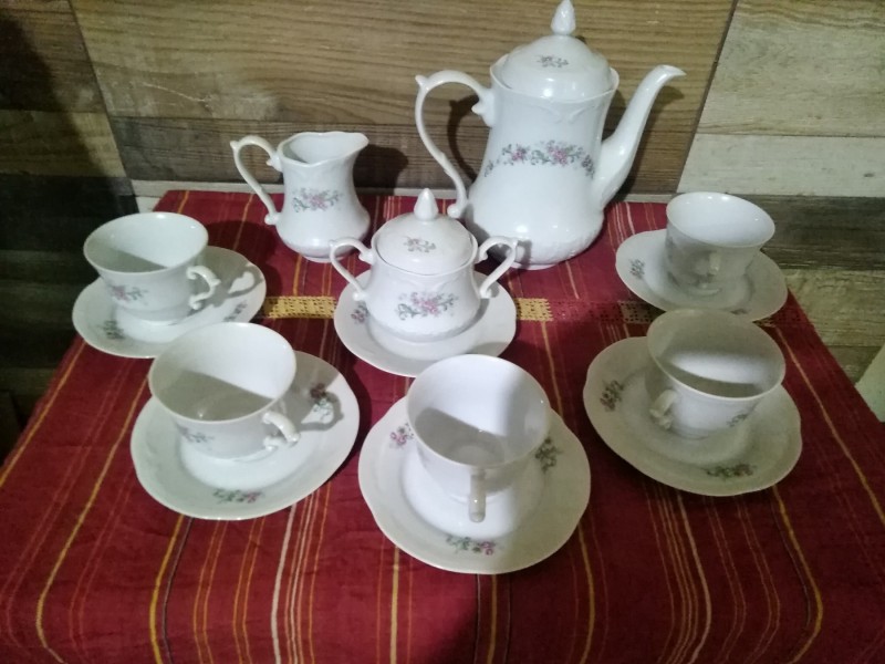 stari porcelanski servis za čaj woclawek