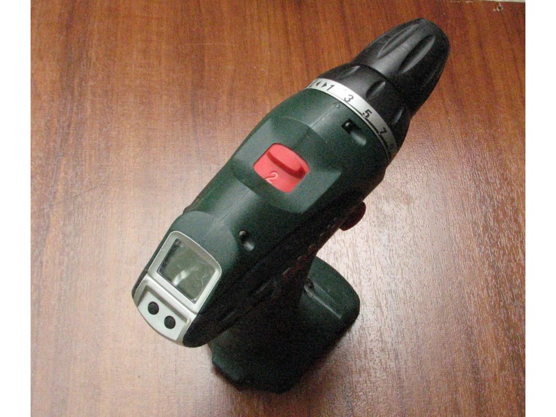 = BOSCH PSR 12 VE-2 - Aku šrafilica - ispravna