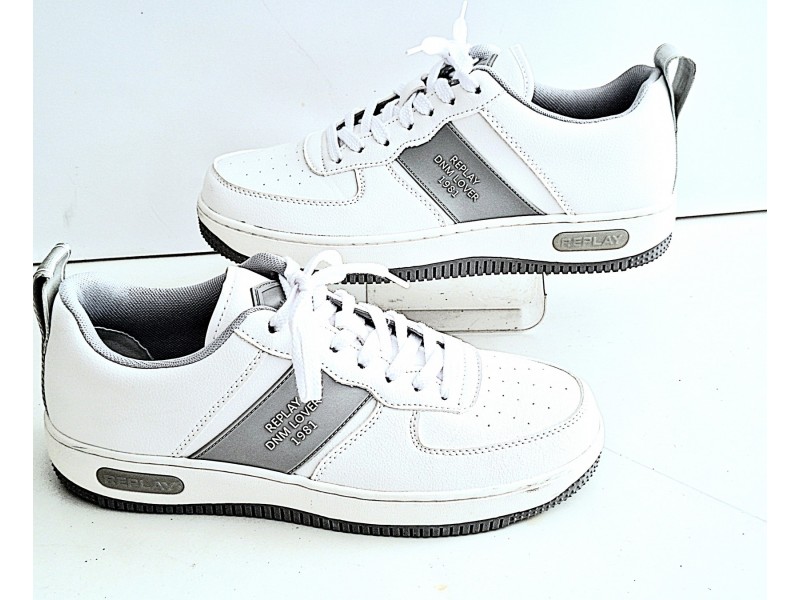 NOVE ,,REPLAY,, odlicne muske patike br.41