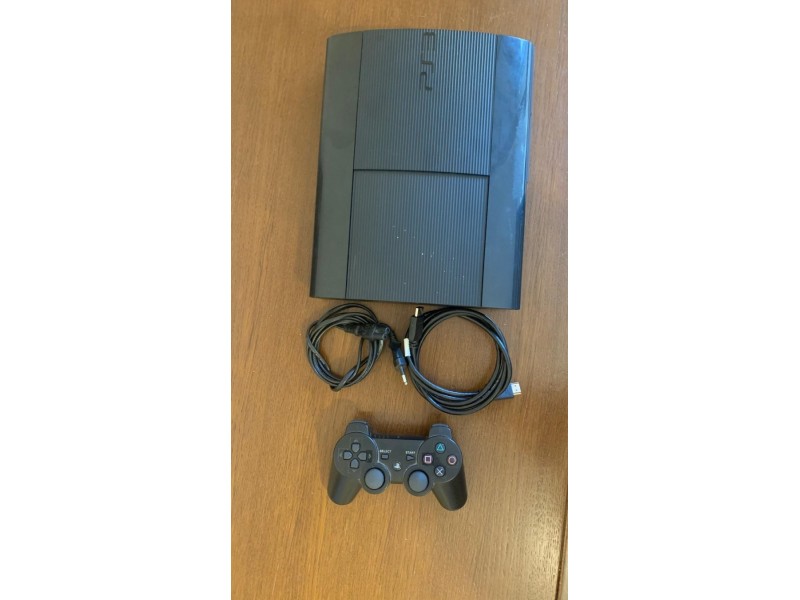 SONY Play Station 3 - PS3 - Super Slim - 20 igrica