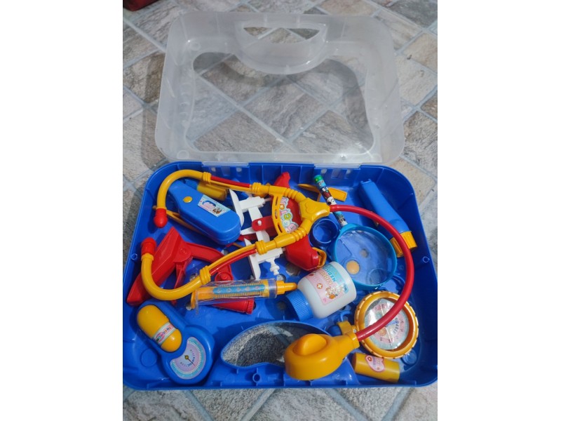 Lekarski set za igranje