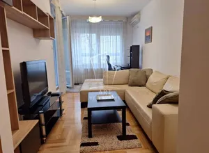 Izdavanje Stan - Beograd, Vračar: Kalenić - Slavija - Cvetni Trg