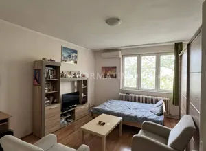 Izdavanje Stan - Beograd, Palilula: Karaburma