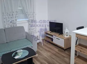 Izdavanje Stan - Novi Sad, Veternik Centar