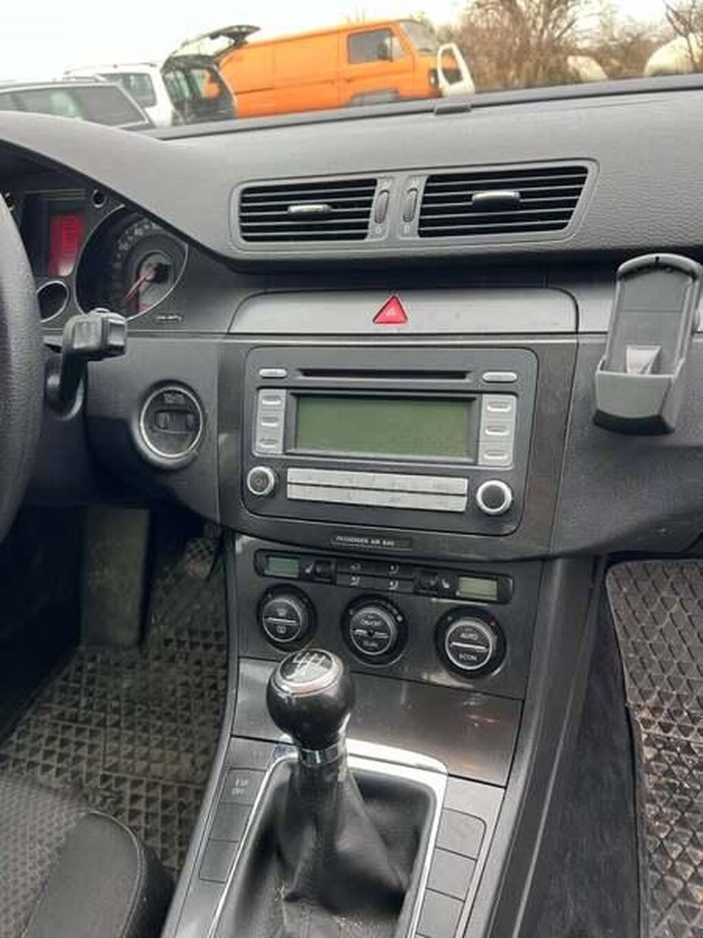 INSTRUMENT TABLA ZA VOLKSWAGEN PASSAT B6 | Instrument tabla za VW