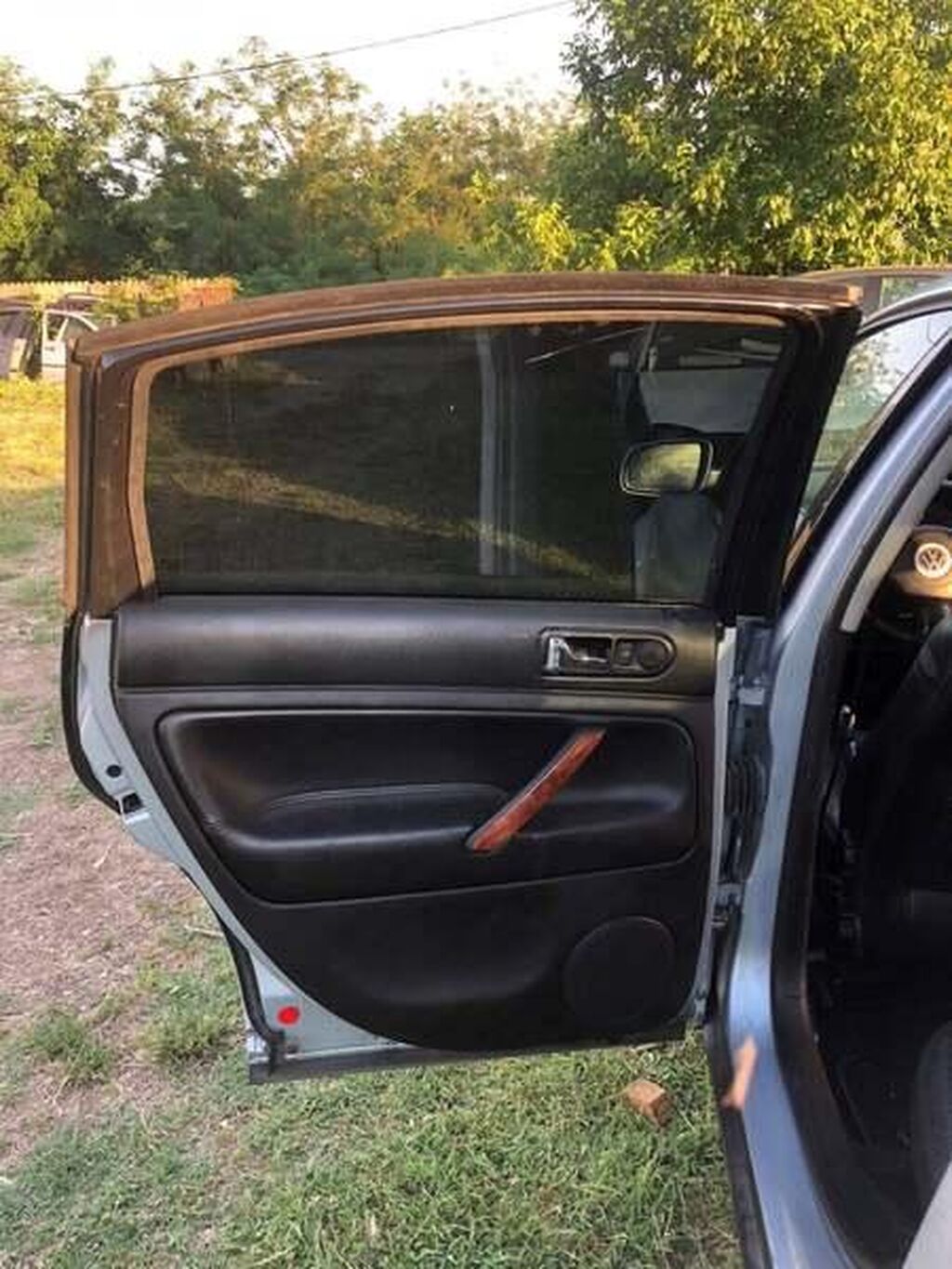 TAPACIRI VRATA ZA VOLKSWAGEN PASSAT B5.5 | Tapacirung za VW Passat