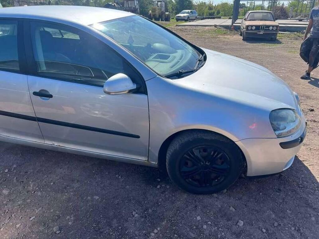 RETROVIZORI ZA VOLKSWAGEN GOLF 5 | Retrovizori za VW Golf 5, 1.6
