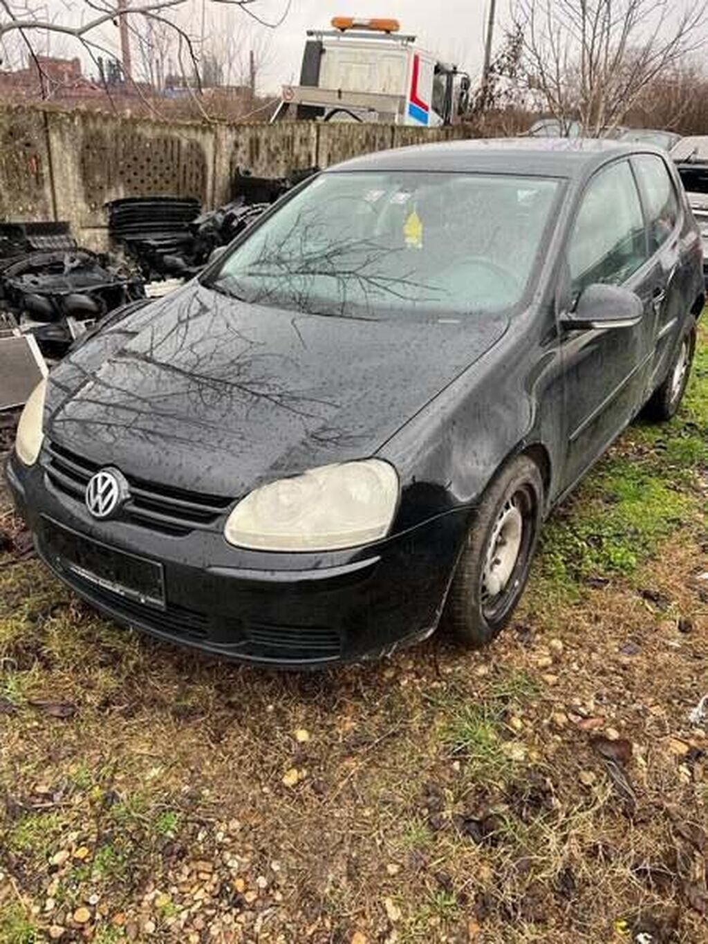 VOLKSWAGEN GOLF 5 - KOMPLETAN AUTO U DELOVIMA | Delovi za VW Golf