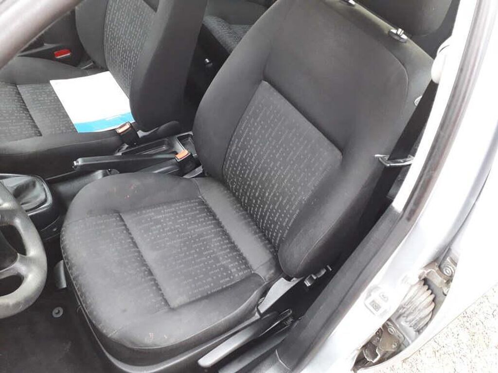 GOLF 4 1.4 SEDISTA ZA VOLKSWAGEN GOLF 4 | Golf 4 1.4 16v delovi