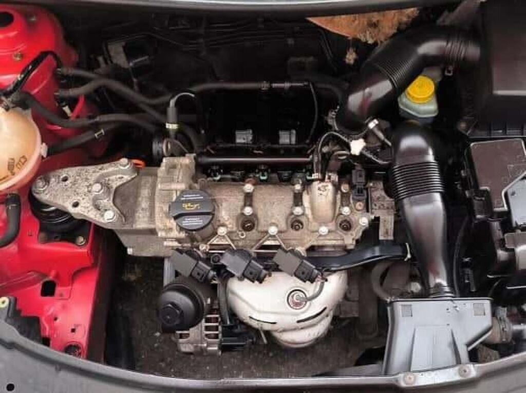 MOTOR 1.2I ZA ŠKODA FABIA OD 2007. DO 2014. GOD. | Polovni