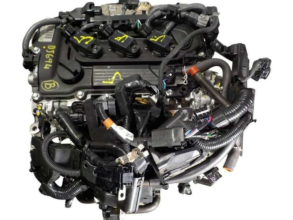 KOMPLETAN MOTOR 1.5 VVT-I 16V ZA TOYOTA YARIS CROSS OD 2020. DO 2023