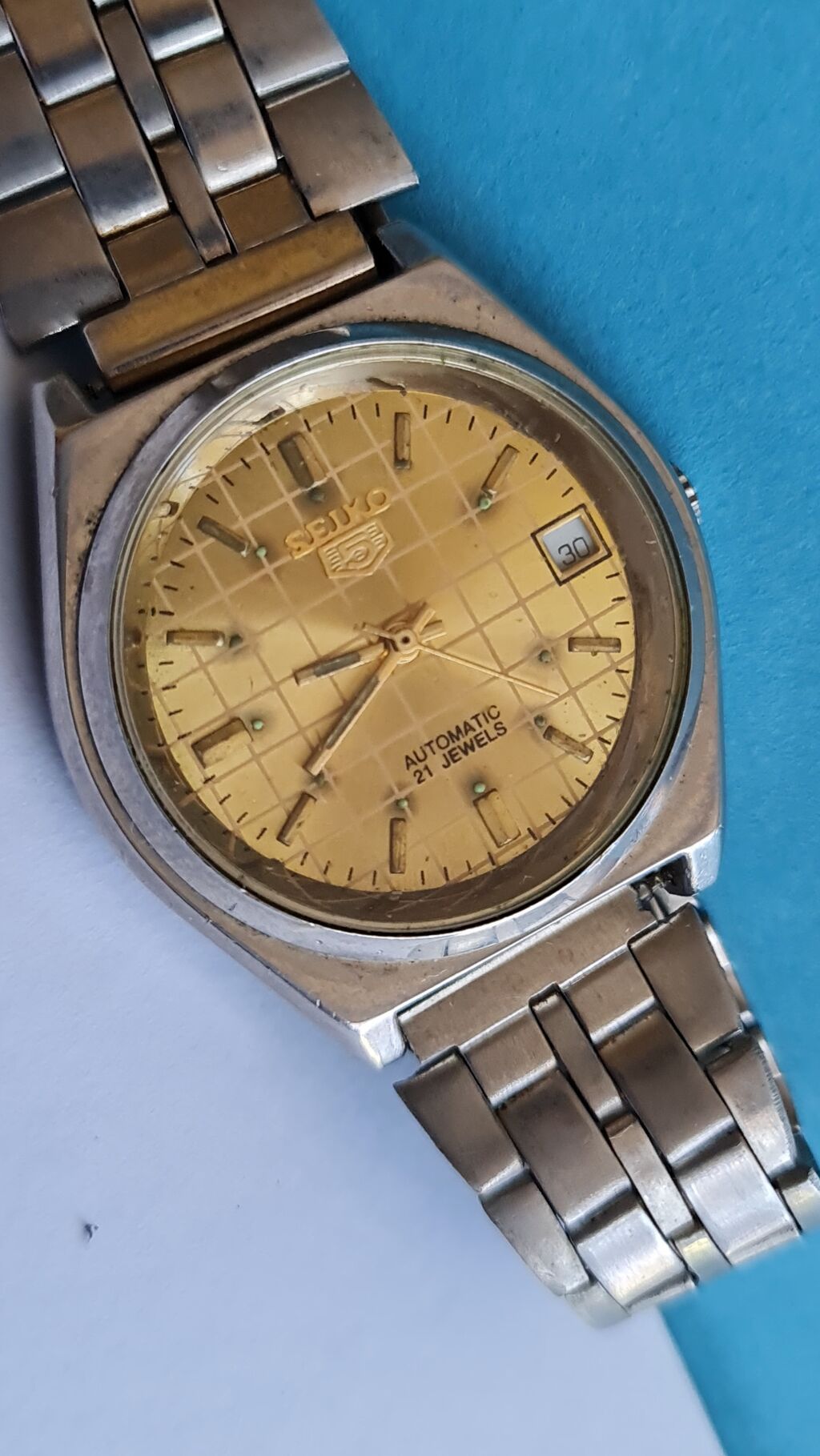 Seiko 5 automatski ručni sat – 21 rubin - Mehanizam: automatski