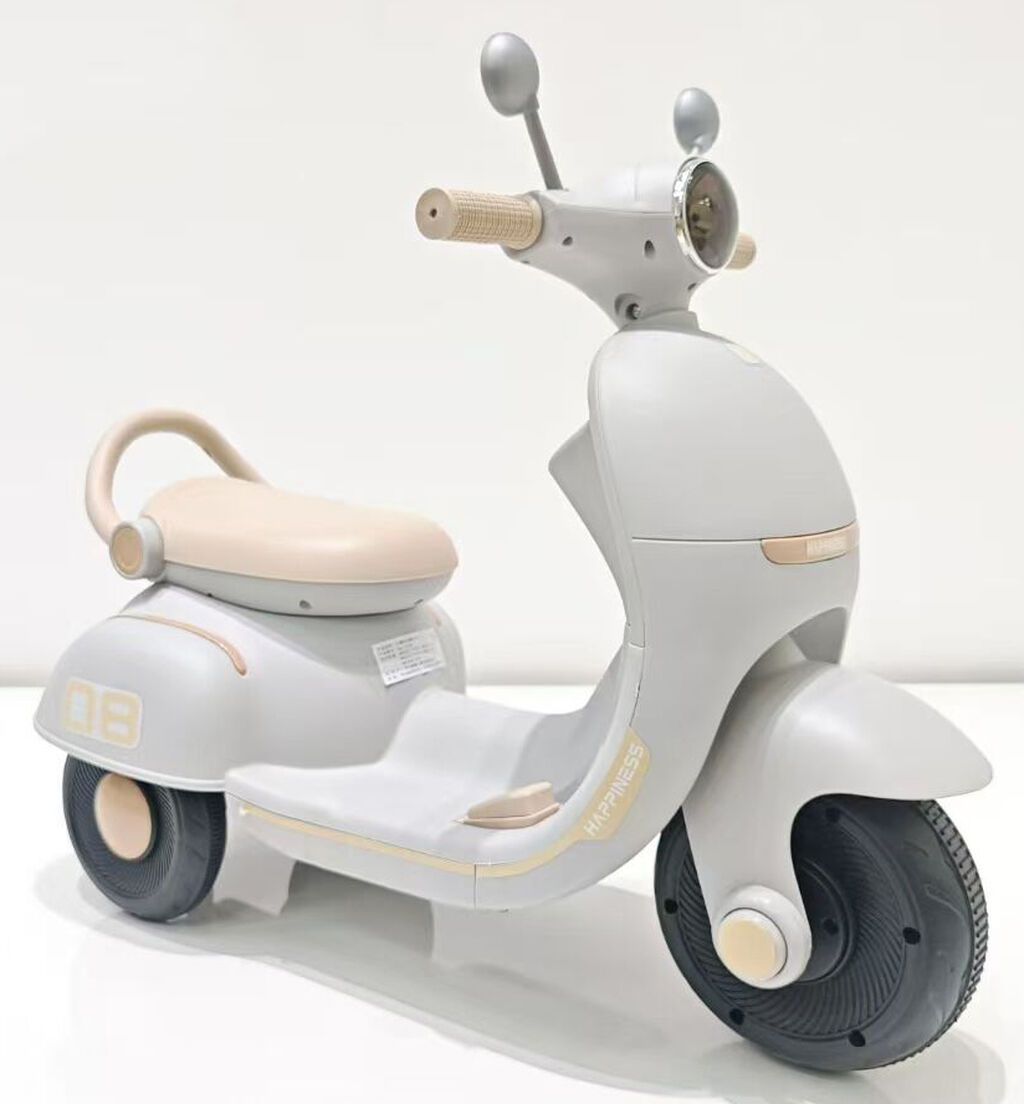Vespa 6V – bež-siva (Simple) Šifra proizvoda: 744314B-260