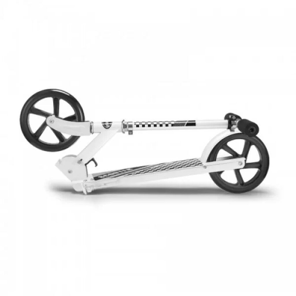 SKLOPIVI TROTINET DO 50 KG – model 657 BELI Šifra proizvoda: 657b-90