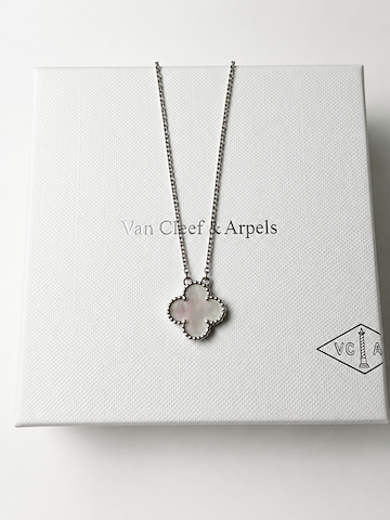 Van Cleef bela ogrlica SNIZENA