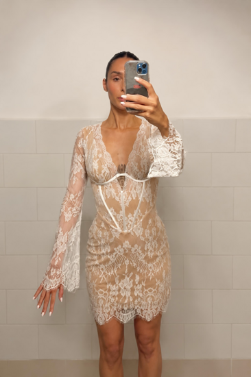 Una Latina